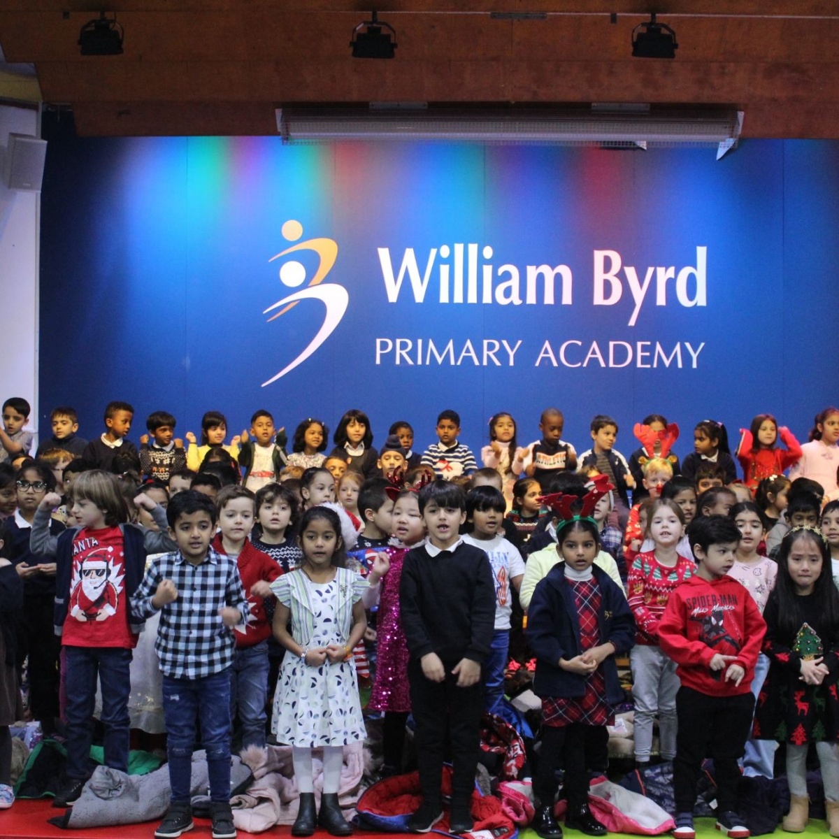 William Byrd Primary Academy - Christmas Carol Performance!